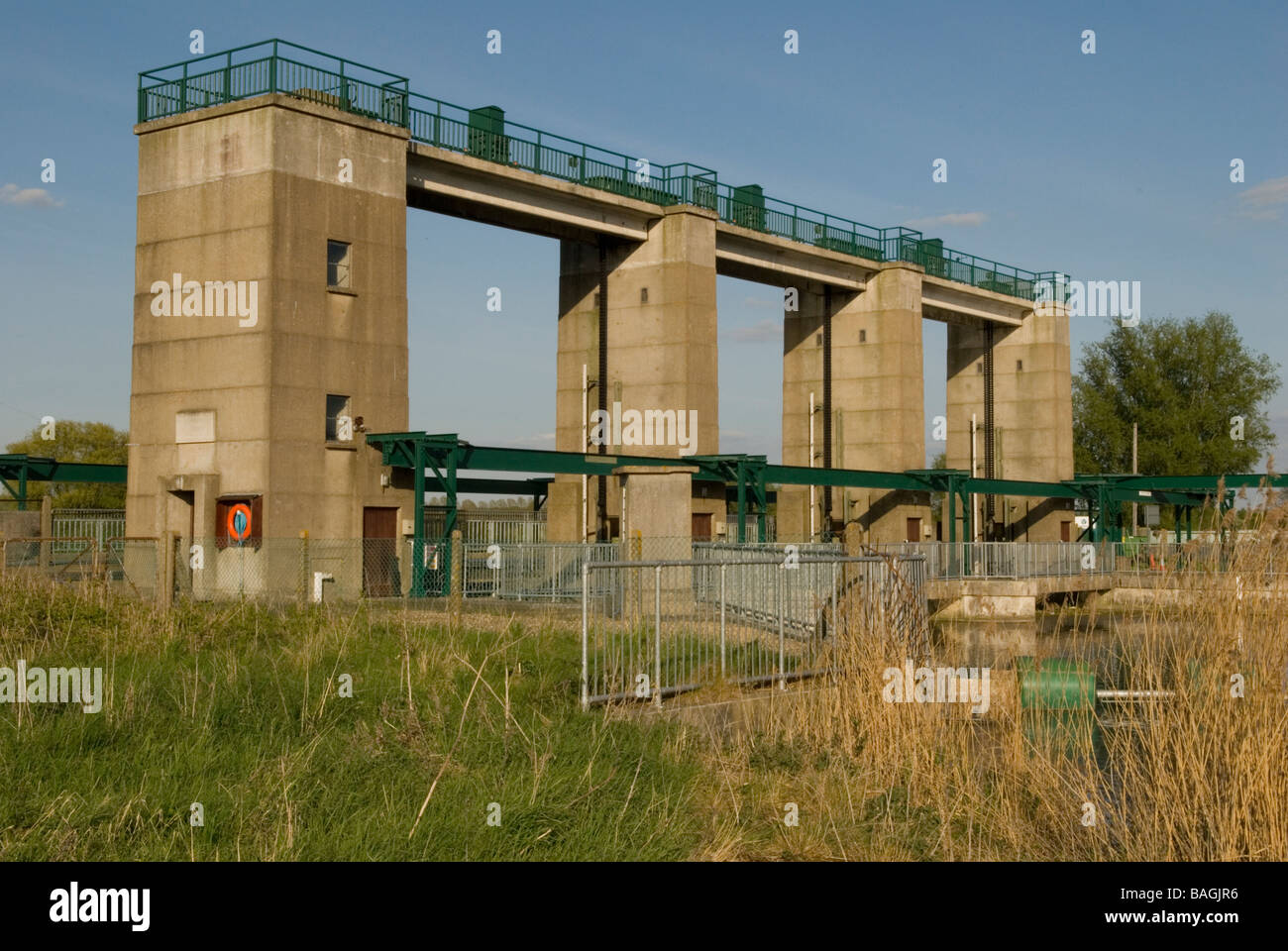 Denver Sluice on the Fens Stock Photo - Alamy