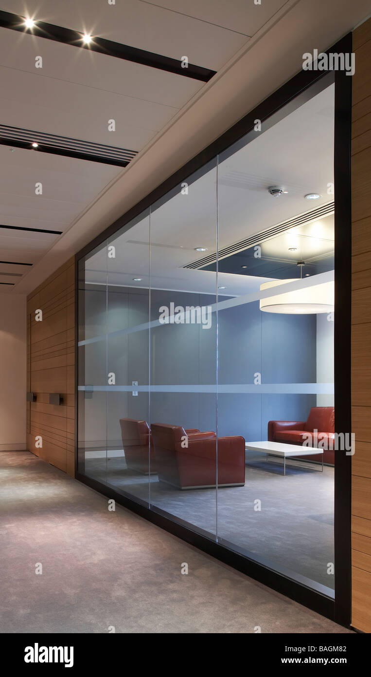 London Office Interior Design High Resolution Stock Photography and ...