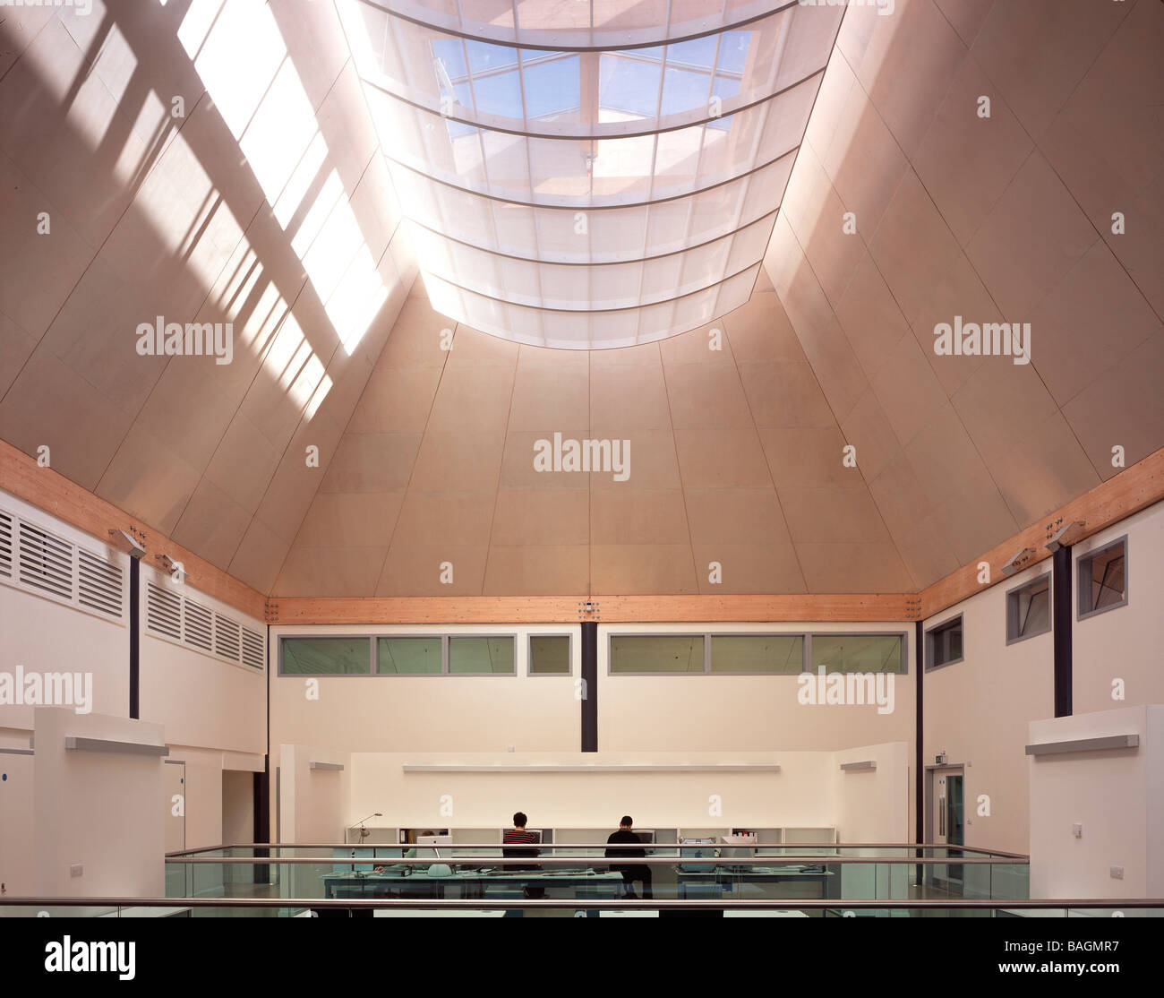 pitt rivers museum library overall interior view-top floor Stock Photo ...