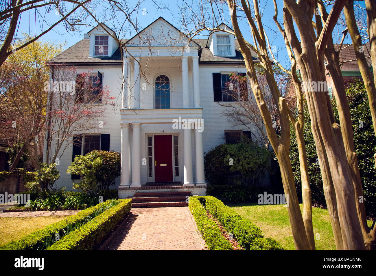 Impressive Front entrance to a Mansion in Charleston South Carolina USA ...