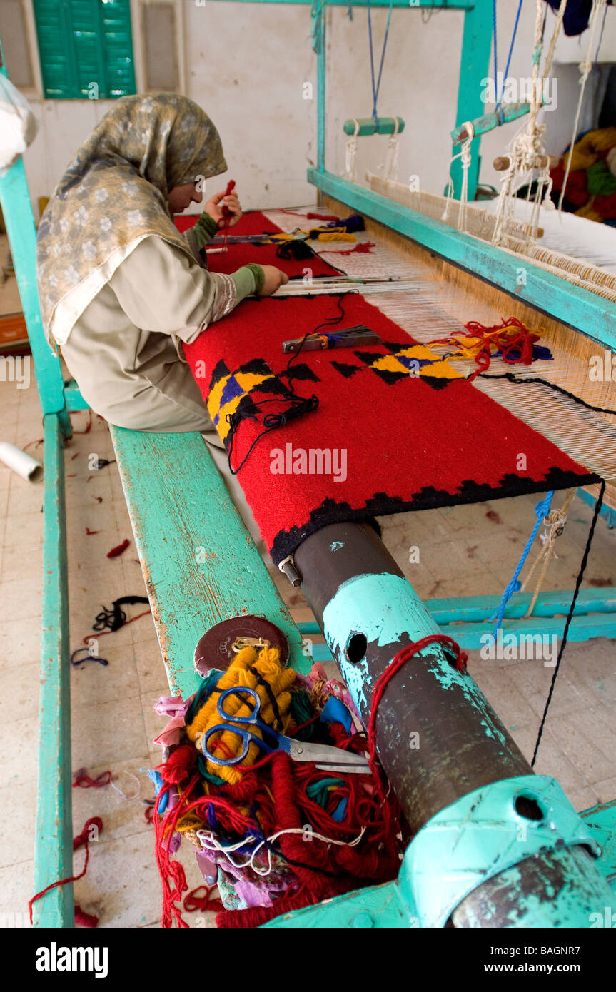 Desert loom hi-res stock photography and images - Alamy