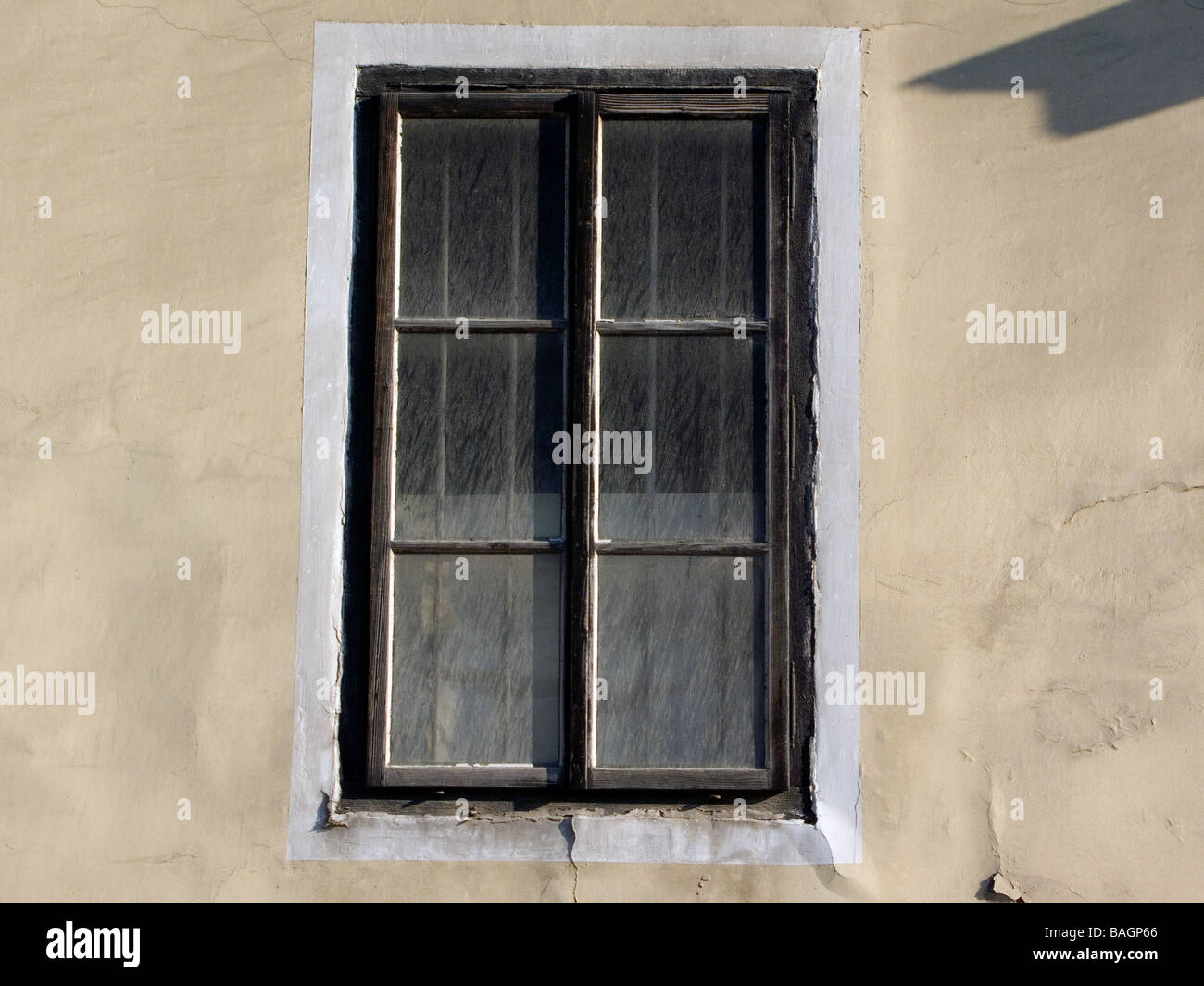 Unique old window hi-res stock photography and images - Alamy