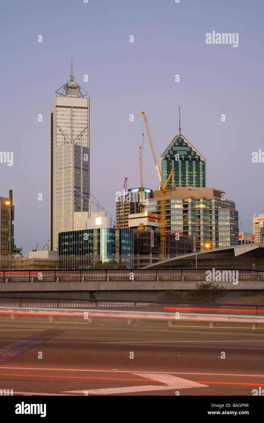 Perth skyscraper construction building hi-res stock photography and ...