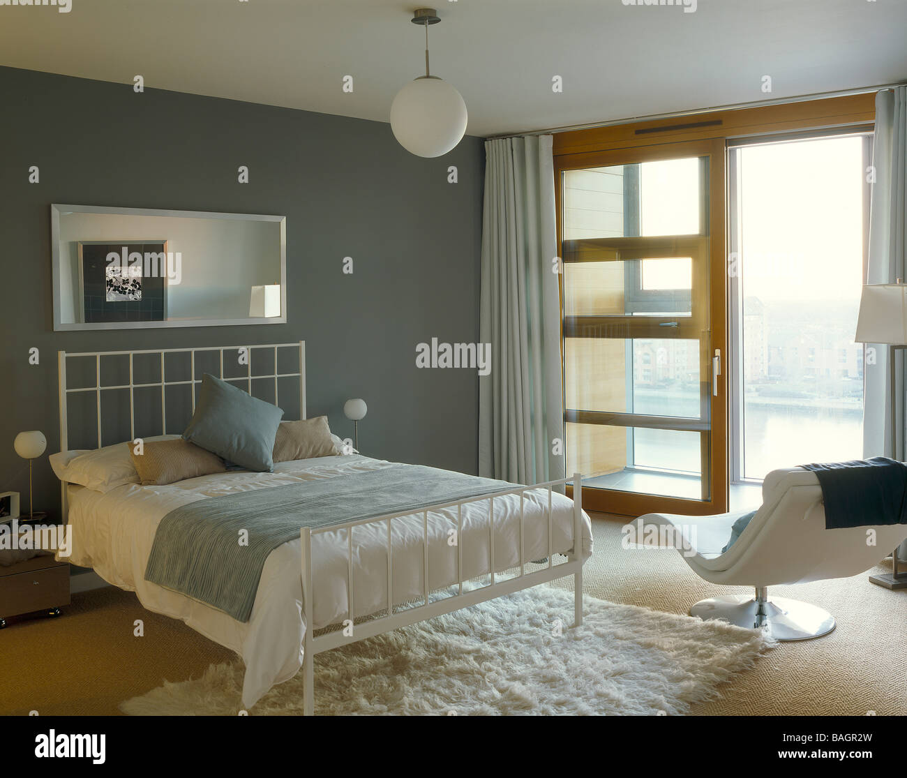 Falcon Wharf, London, United Kingdom, 2007 Stock Photo - Alamy