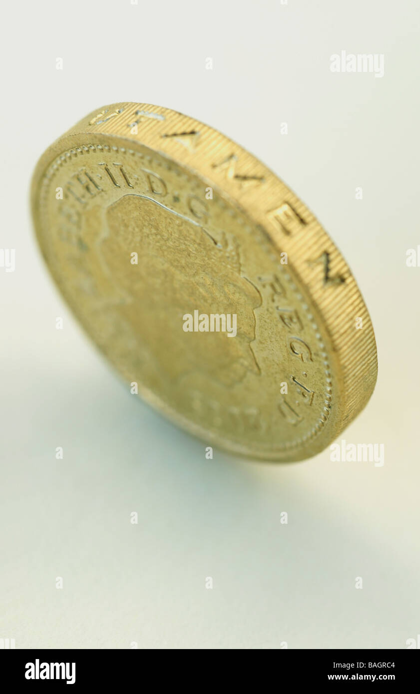 Coin edge hi-res stock photography and images - Alamy