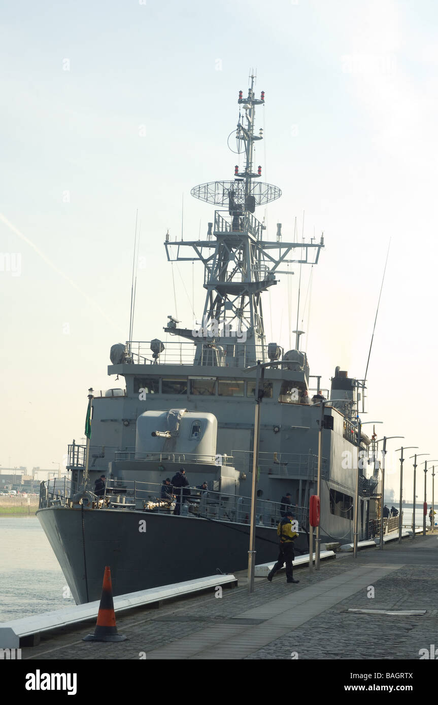 Sir john rogersons quay hi-res stock photography and images - Alamy