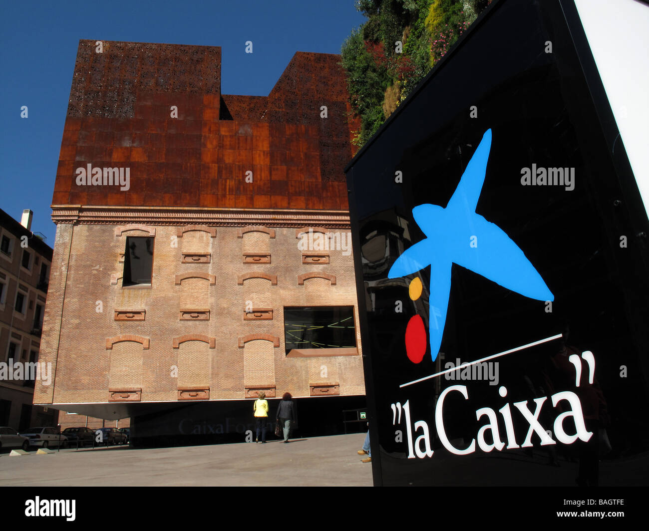 Caixaforum Madrid Stock Photos & Caixaforum Madrid Stock Images - Alamy