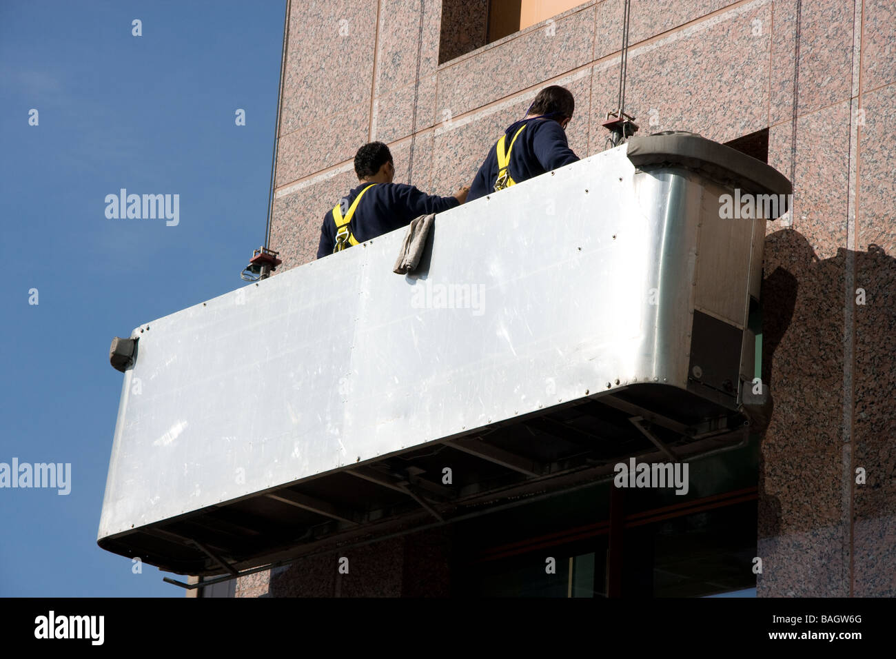 Window cleaning platform hi-res stock photography and images - Alamy