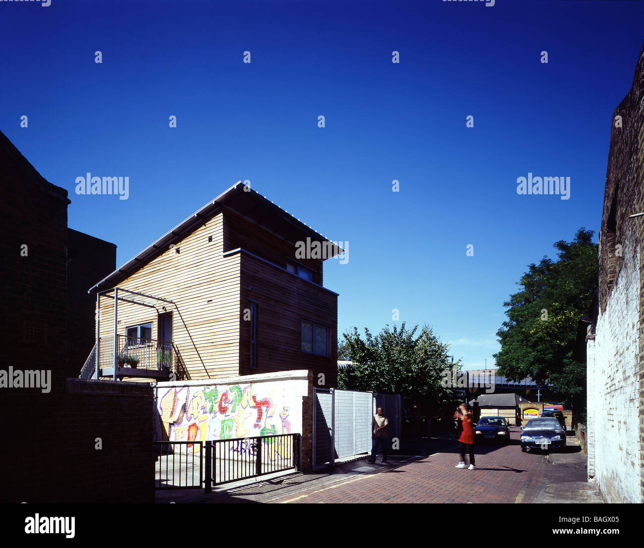 Steet level hi-res stock photography and images - Alamy