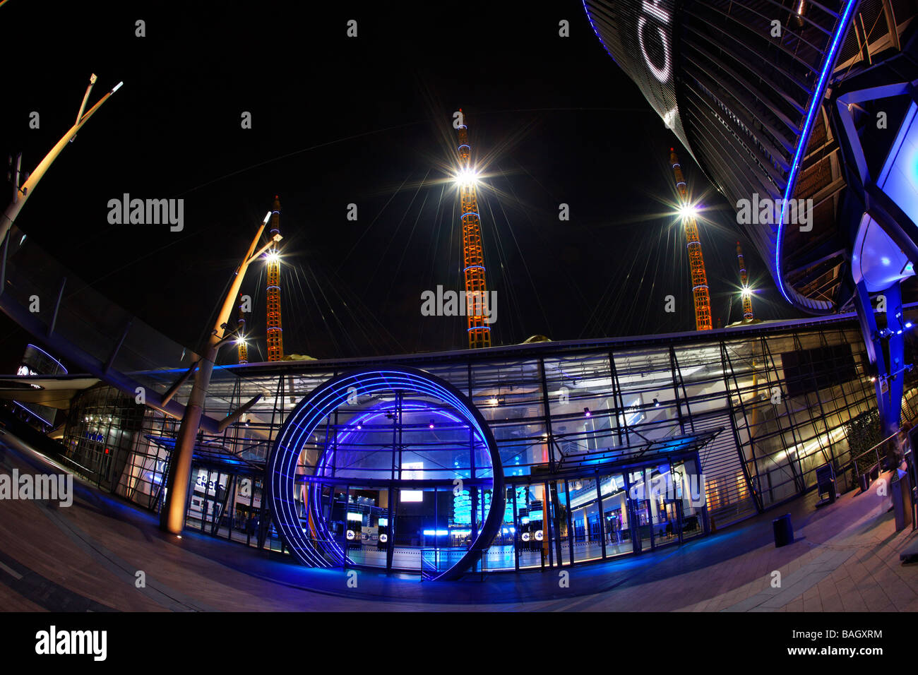 Entrance to the building hi-res stock photography and images - Alamy