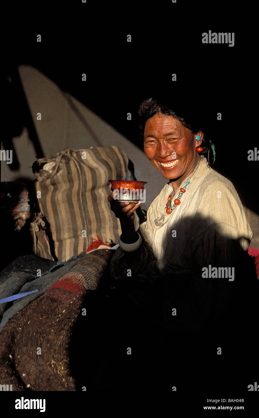 Tingri, china hi-res stock photography and images - Alamy