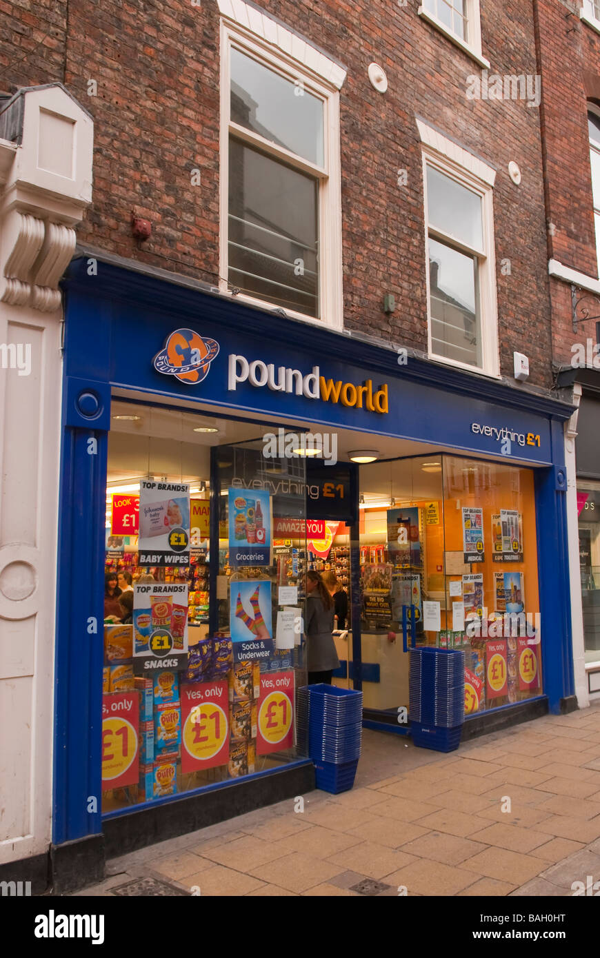 Poundworld hi-res stock photography and images - Alamy