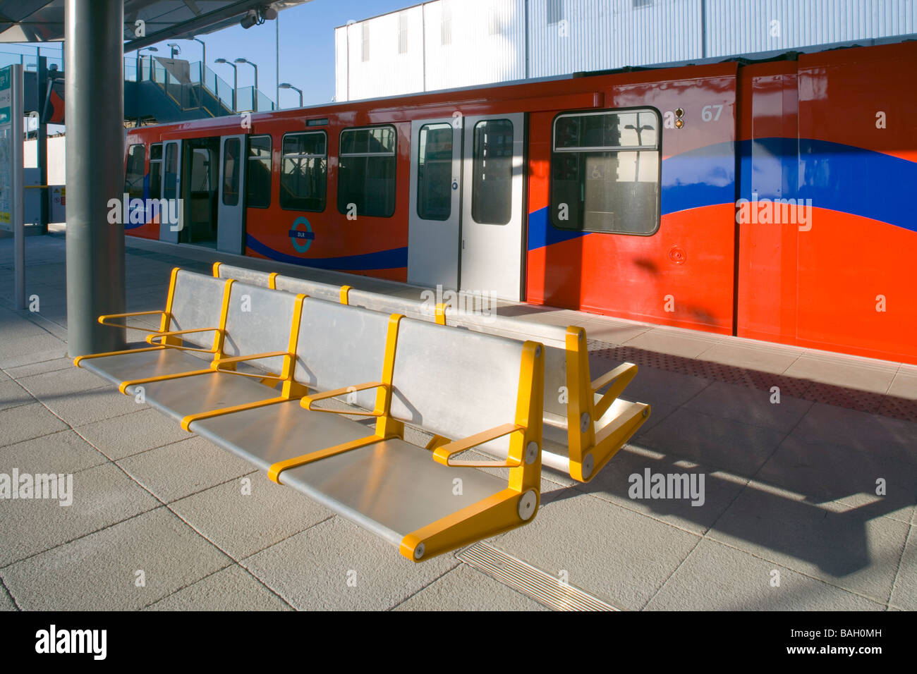 Dlr King George V Station, London, United Kingdom, Weston Williamson ...