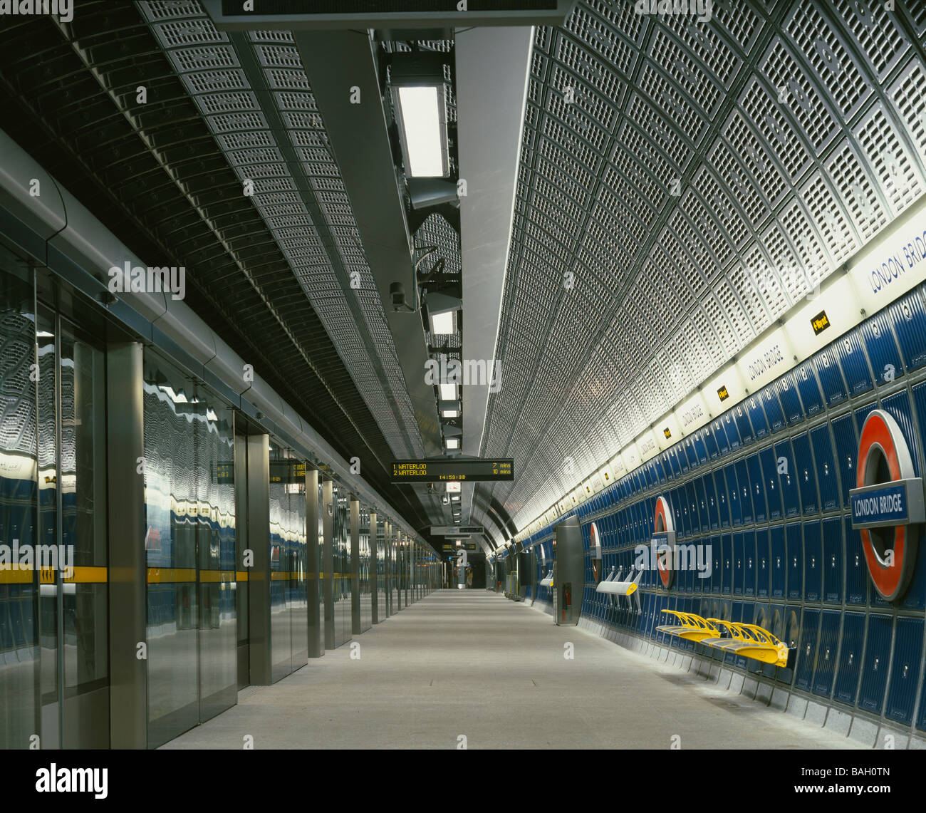London Bridge Underground Station Jubilee Line, London, United Kingdom ...