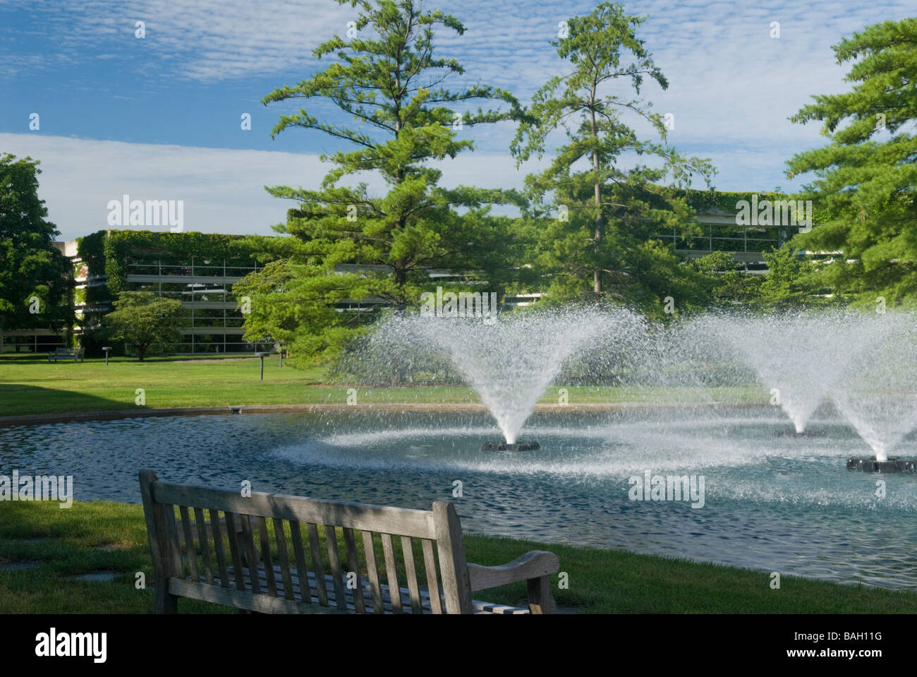 Columbus, Indiana architecture. Cummins Incorporated Corporate Office ...