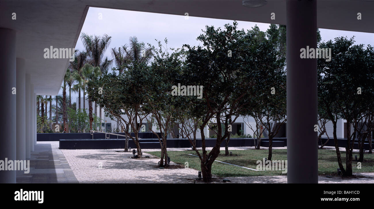 The shore club miami hi-res stock photography and images - Alamy