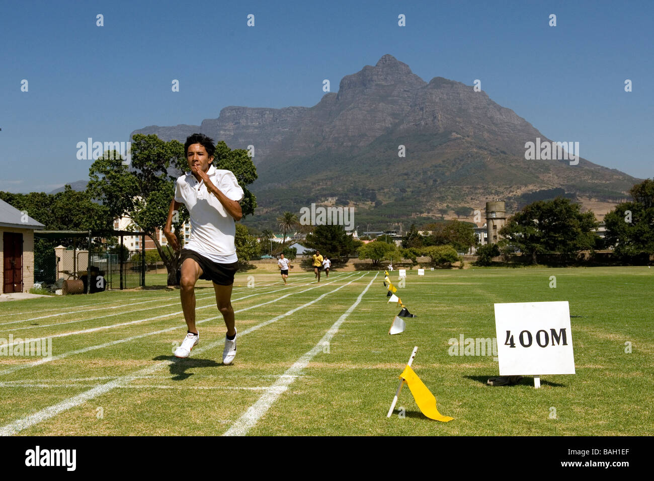 Run africa hi-res stock photography and images - Alamy