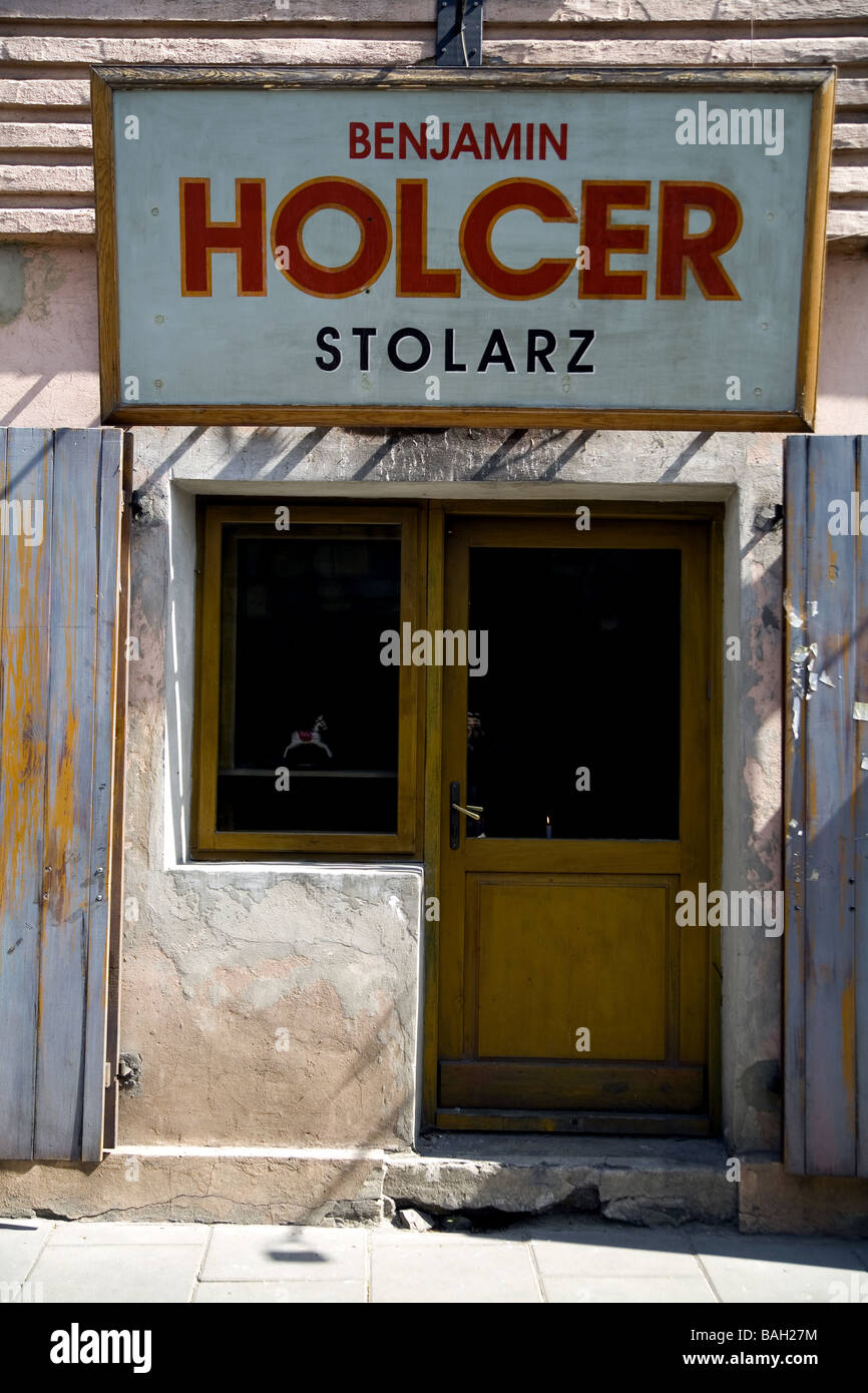 Jewish shop windows hi-res stock photography and images - Alamy