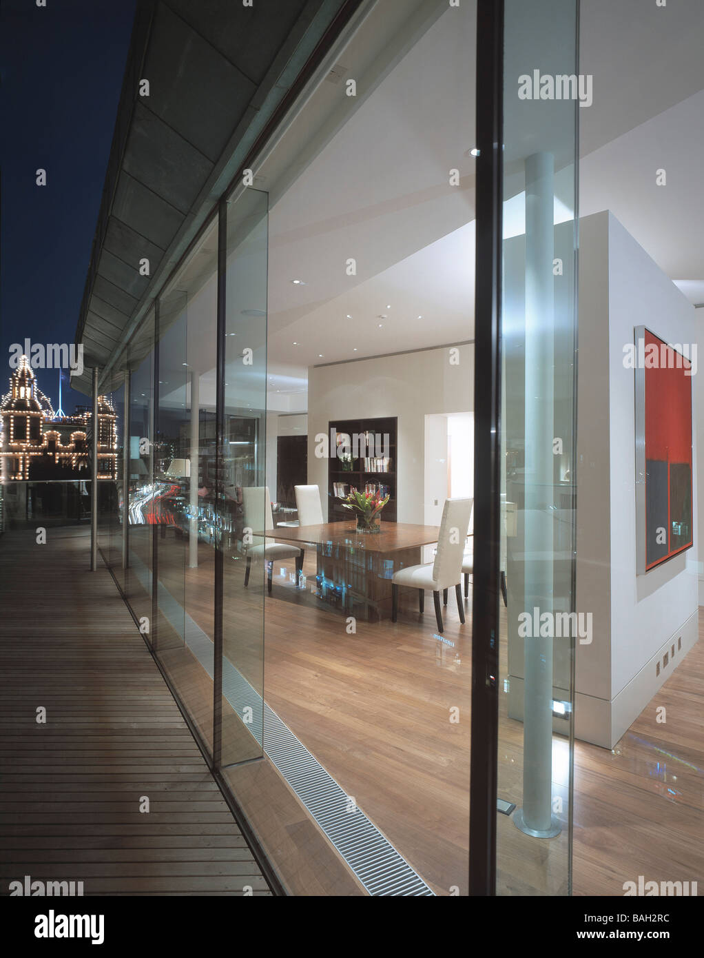 Penthouse Flat, London, United Kingdom, Yakeley Associates, Penthouse ...