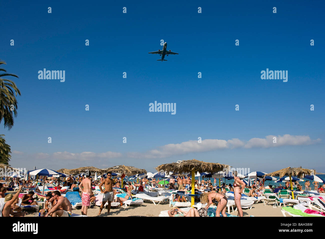 Playa d en bossa hi-res stock photography and images - Alamy