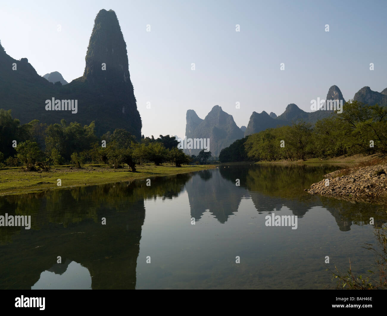 River running through body water hi-res stock photography and images ...