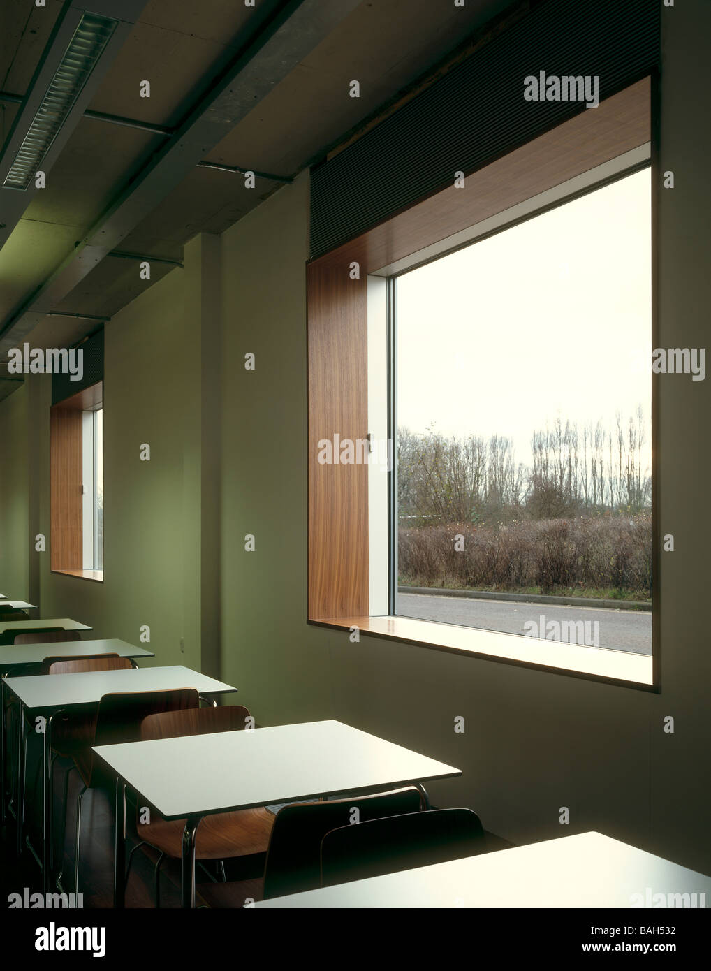 UNIVERSITY OF GREENWICH STUDENTS FACILITIES, DANNATT JOHNSON ARCHITECTS ...