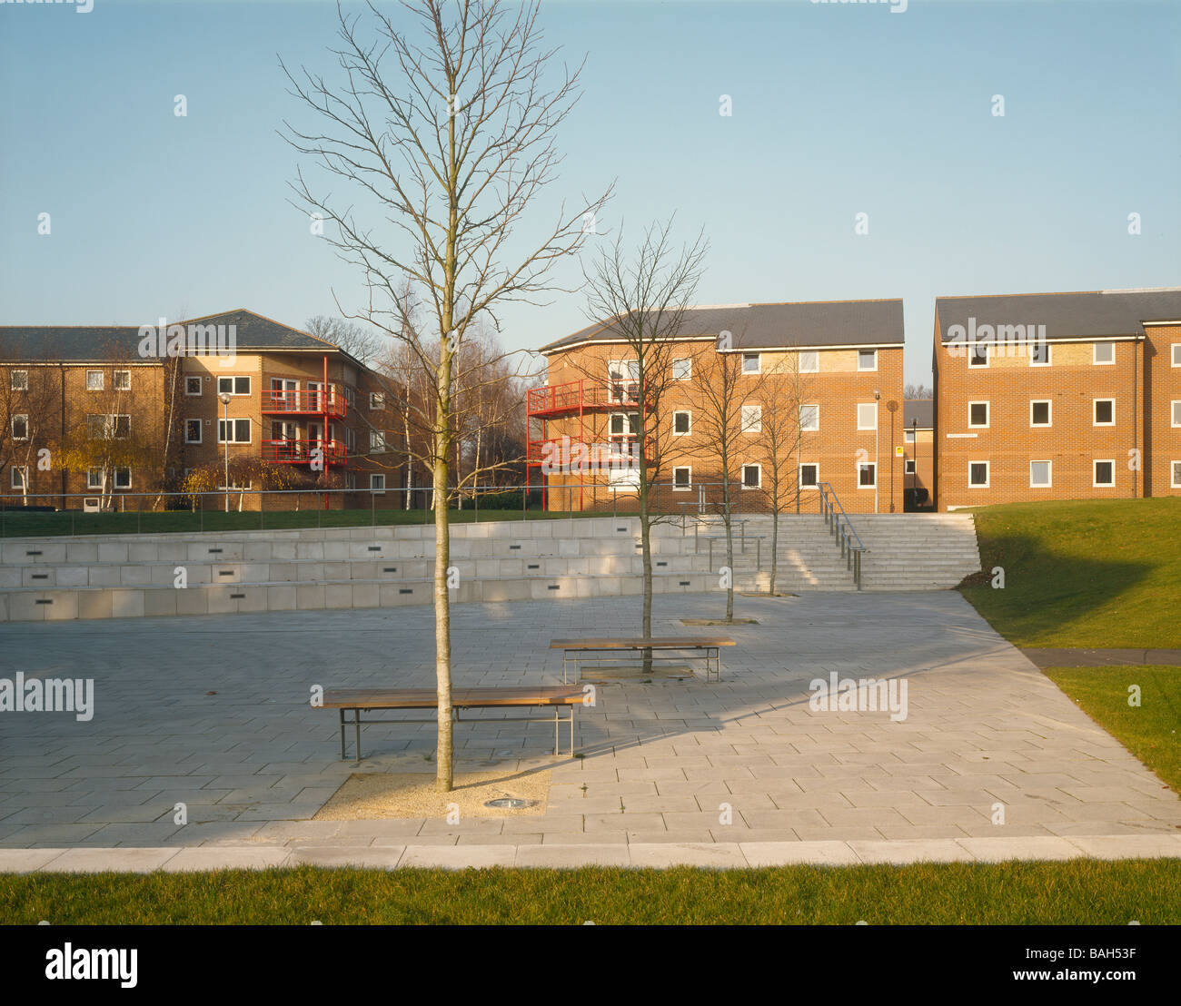 UNIVERSITY OF GREENWICH STUDENTS FACILITIES, DANNATT JOHNSON ARCHITECTS ...