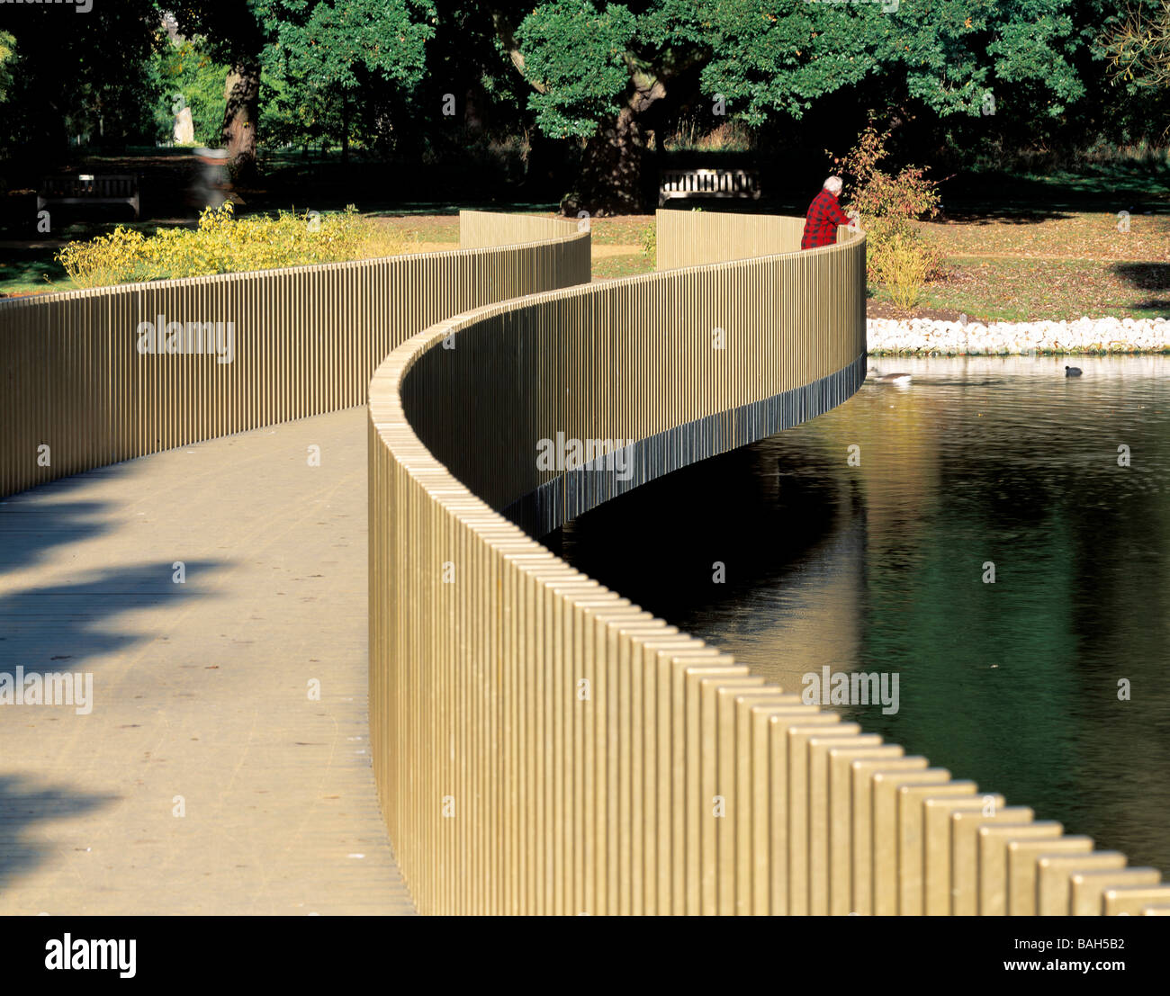 Sackler Crossing Bridge, London, United Kingdom, John Pawson, Sackler ...
