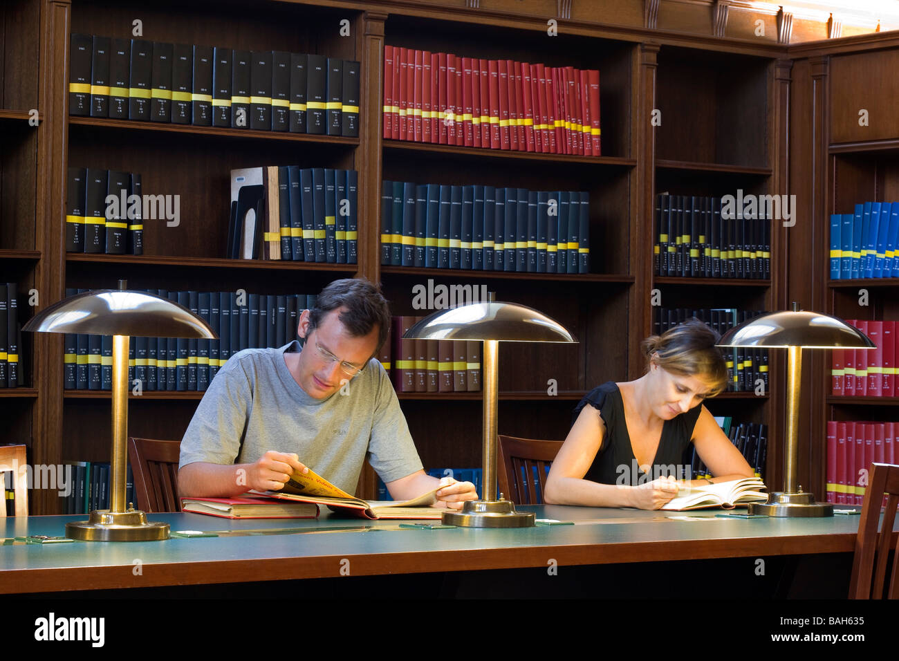 Powell library hi-res stock photography and images - Alamy