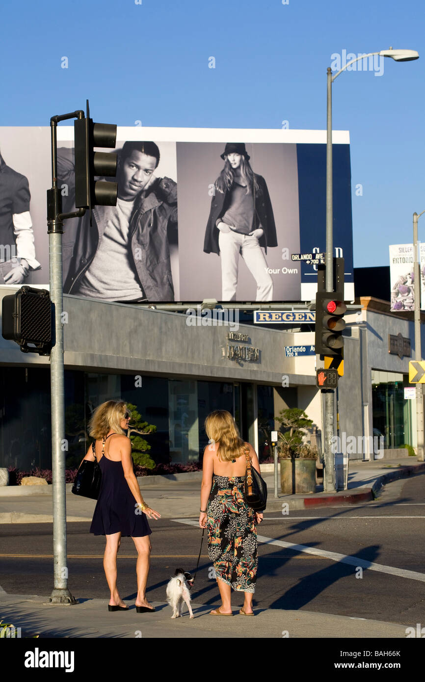 Melrose Avenue High Resolution Stock Photography and Images - Alamy