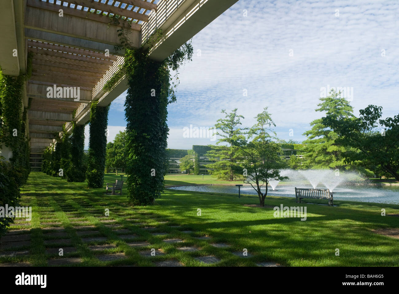 Columbus, Indiana architecture. Cummins Incorporated Corporate Office ...