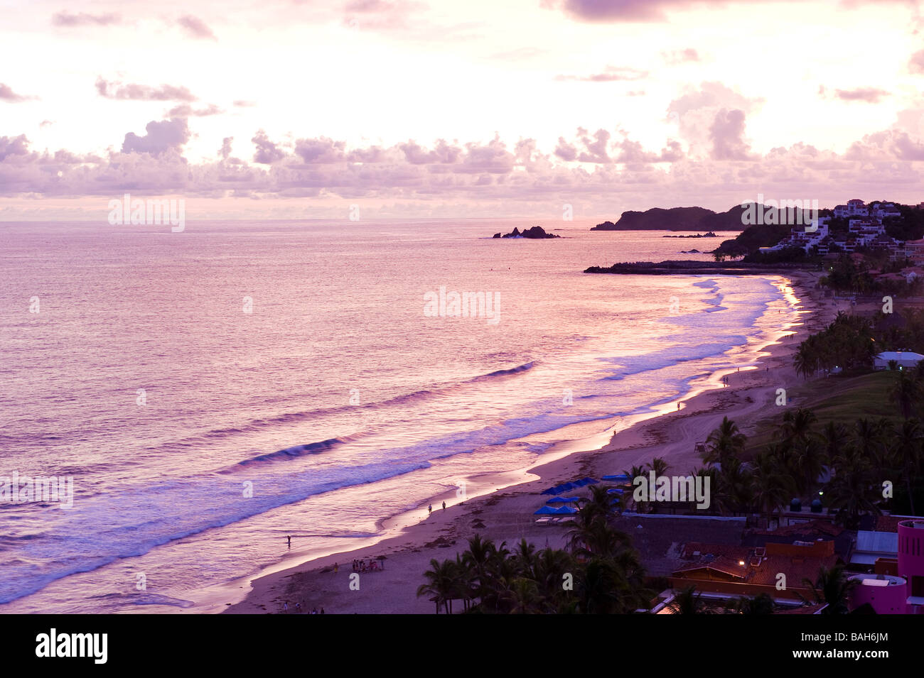 Mexico, Guerrero state, Ixtapa, the beach Stock Photo - Alamy