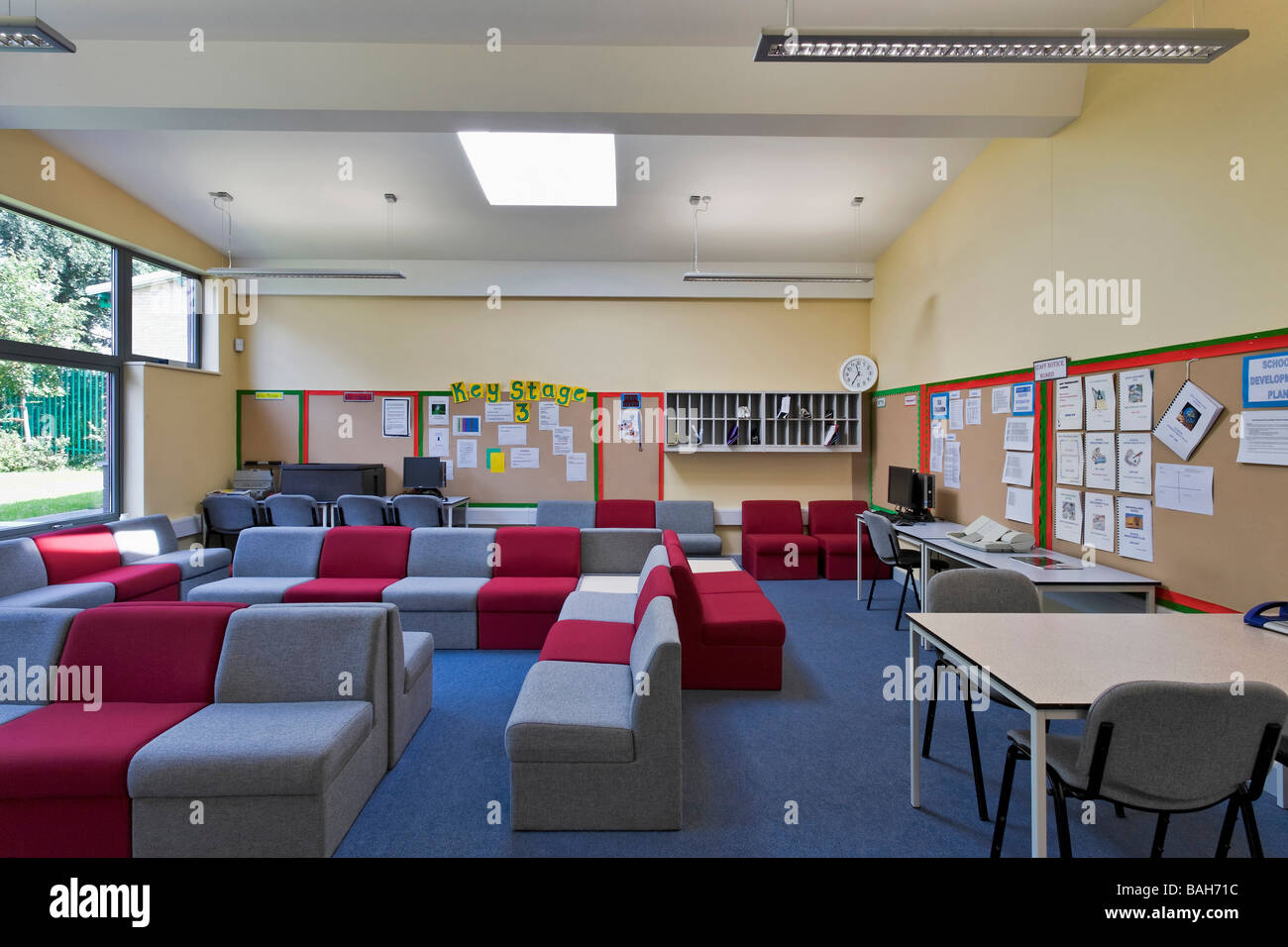 NEW WOODLANDS SCHOOL, DLA ARCHITECTURE, BROMLEY, UNITED KINGDOM Stock ...