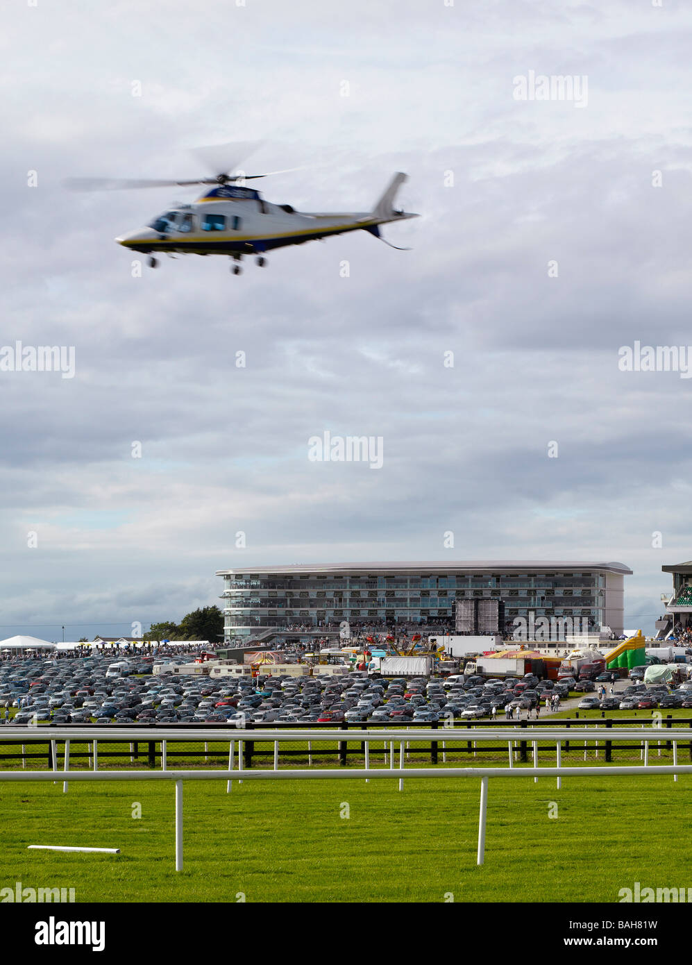 Galway races stand hi-res stock photography and images - Alamy