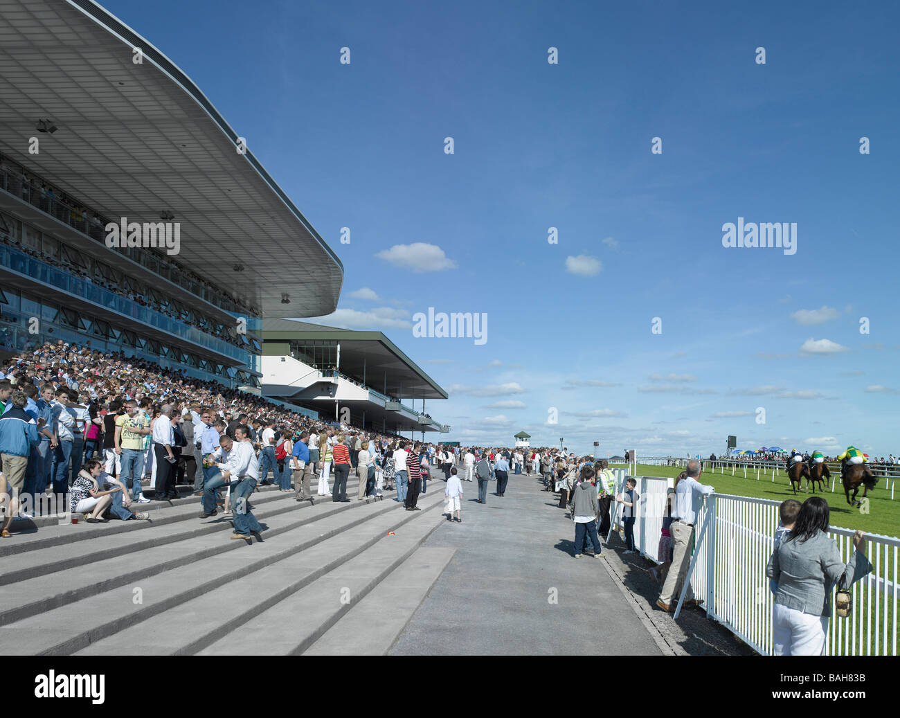 Galway races stand hi-res stock photography and images - Alamy