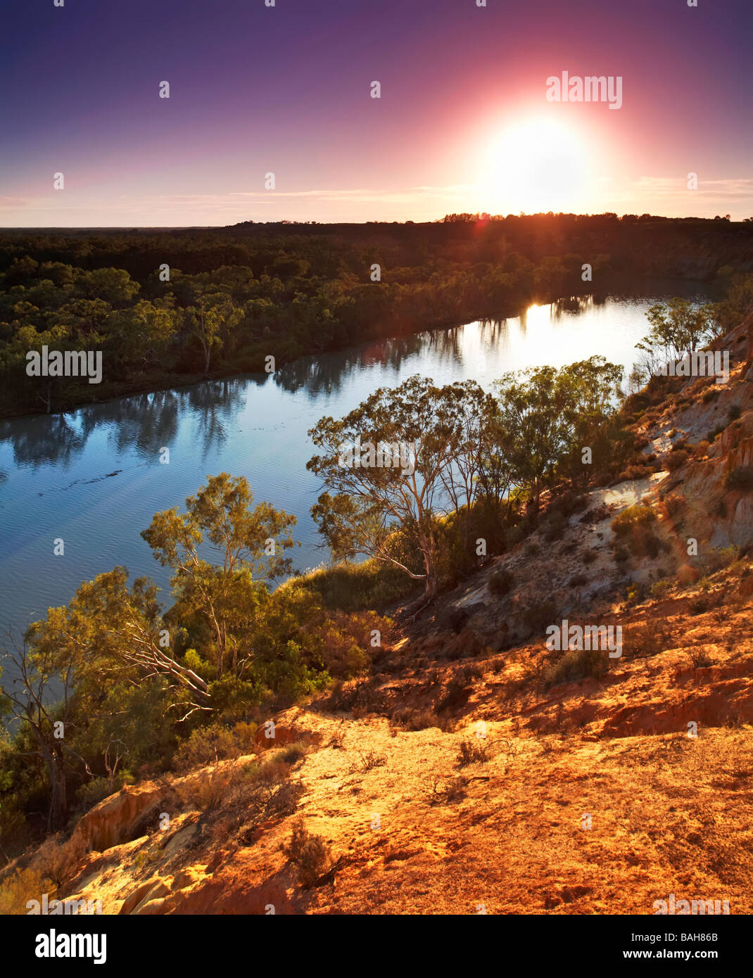 Cliff lookout hi-res stock photography and images - Alamy