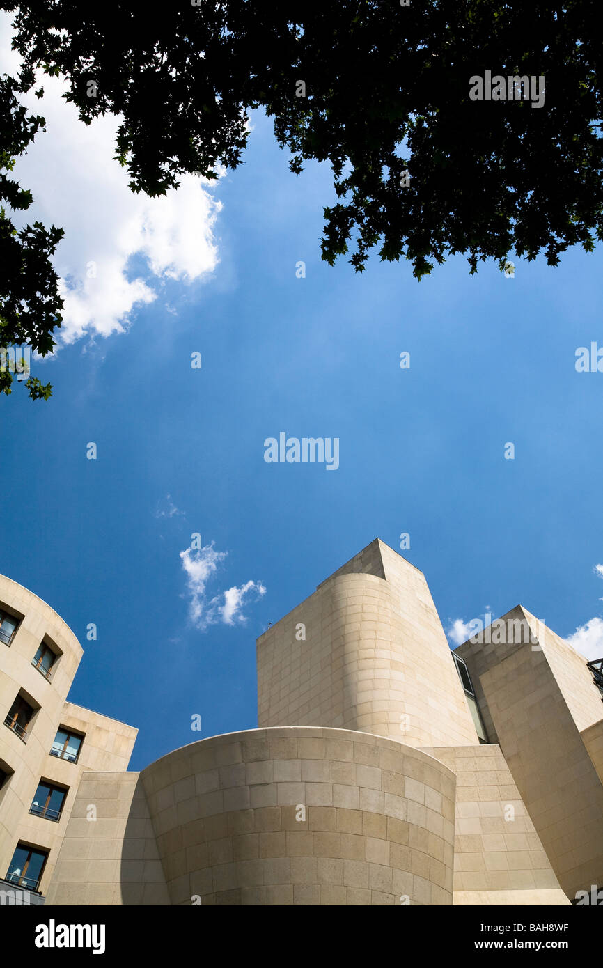 Cinematheque francaise hi-res stock photography and images - Alamy