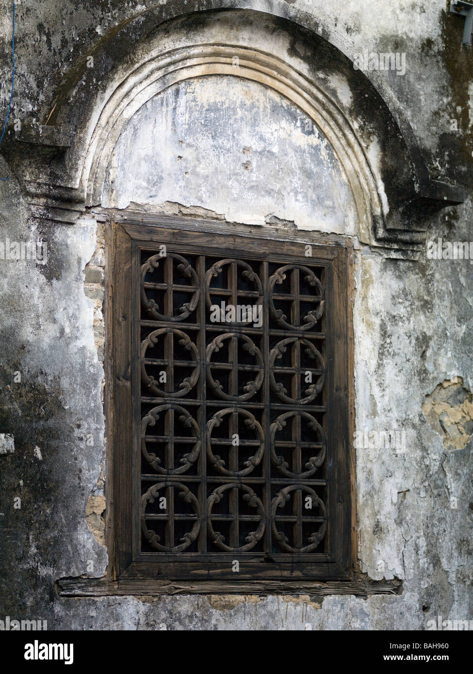 Yangshuo, Guilin, Guangxi Province, China; Weathered window Stock Photo ...