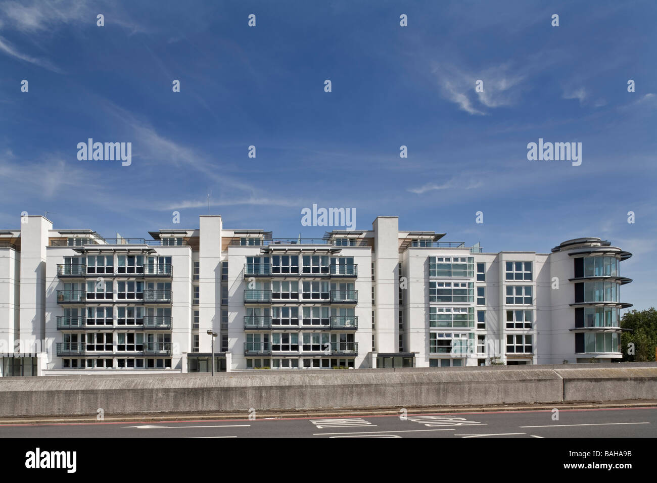 West facing elevation hi-res stock photography and images - Alamy