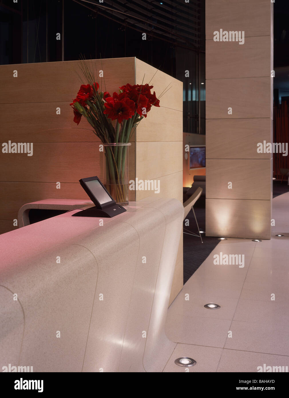 Deloitte + Touche Reception to Offices, London, United Kingdom, Harper ...