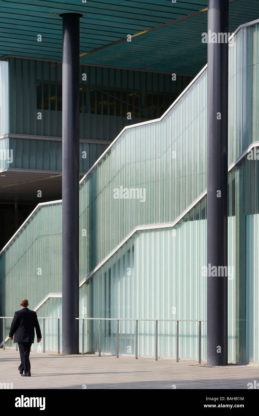 Emirates Stadium, London, United Kingdom, Hok Sport, Emirates stadium ...