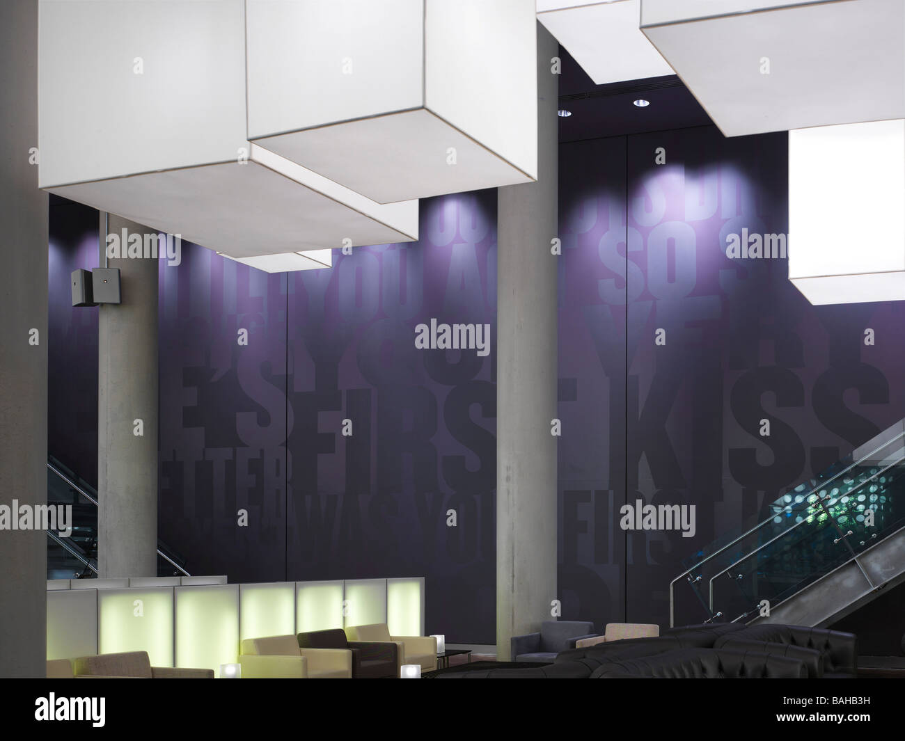 Inside o2 arena hi-res stock photography and images - Alamy