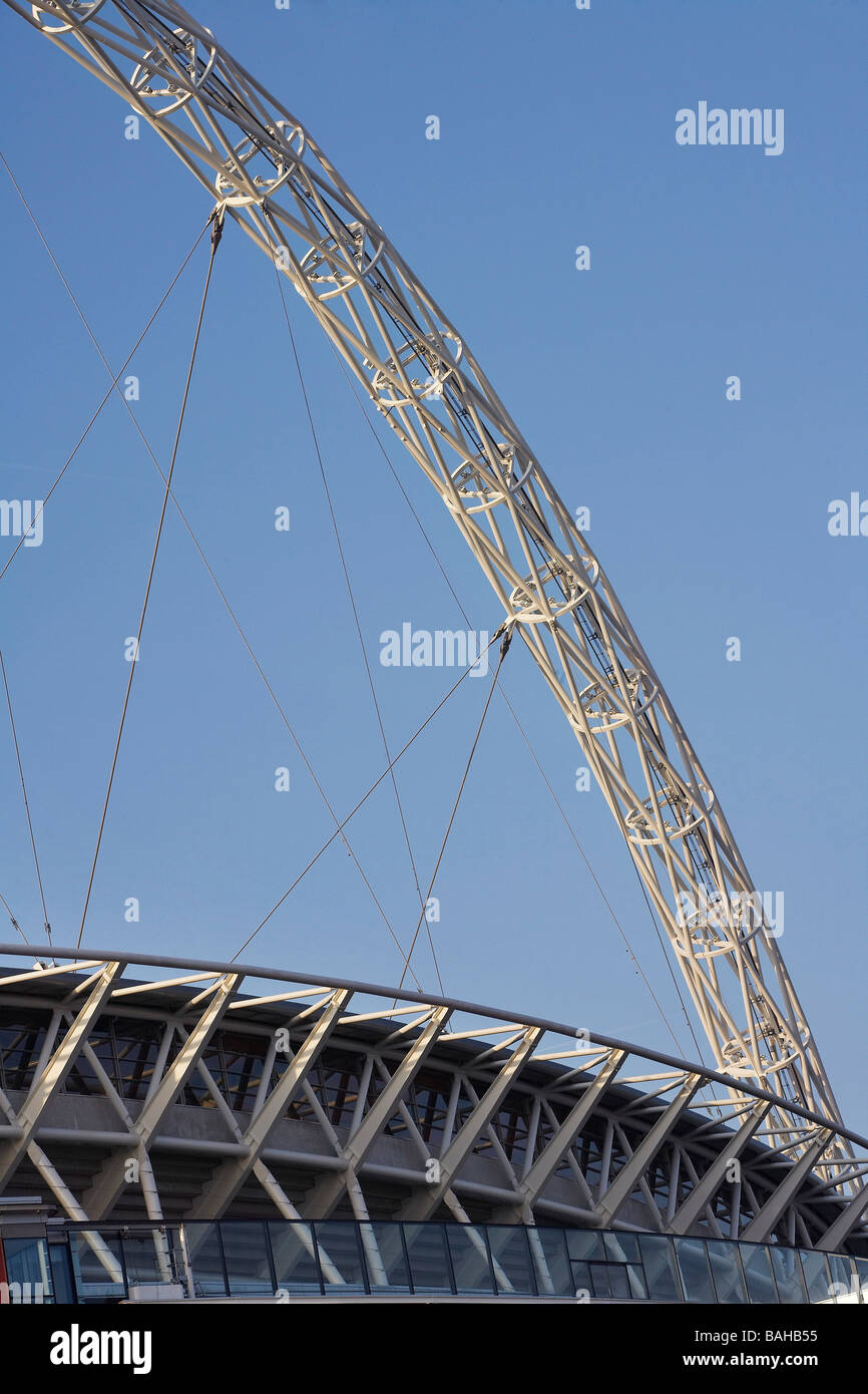 wembley stadium arch and strucural support detail Stock Photo - Alamy