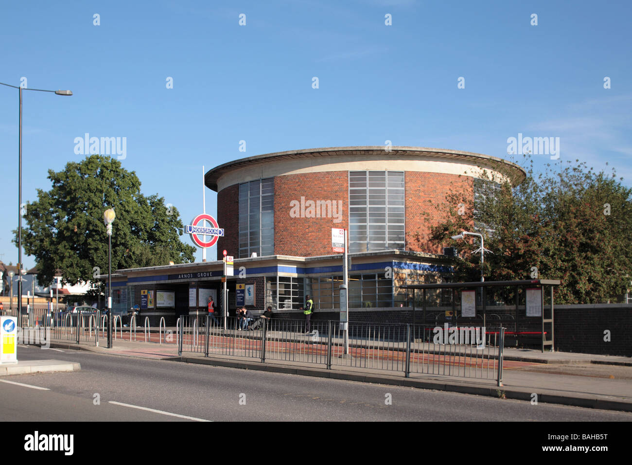 N11 london hi-res stock photography and images - Alamy