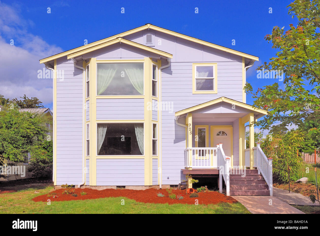 Two story elevation hi-res stock photography and images - Alamy