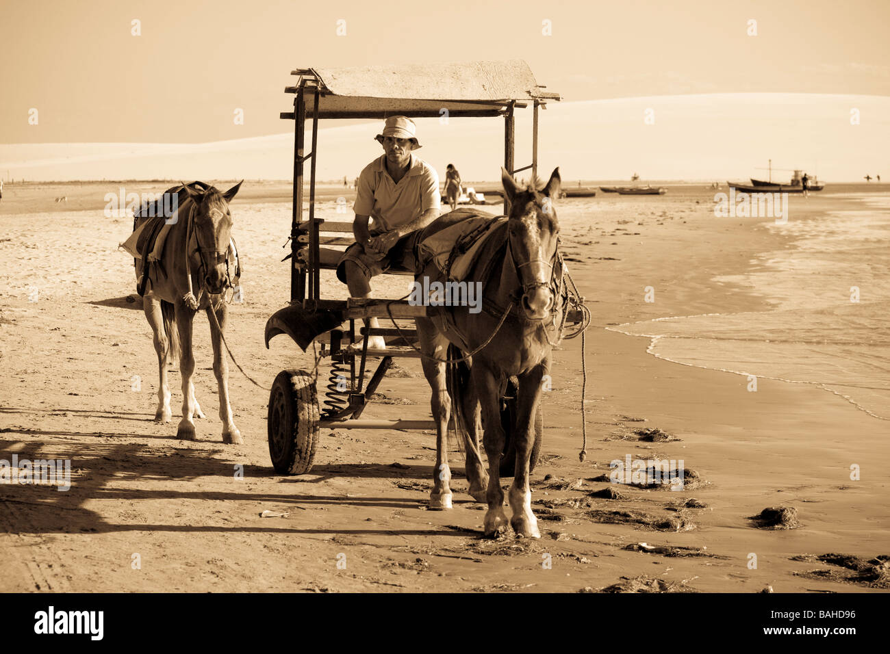 Two wheeled horse drawn carriage hi-res stock photography and images ...