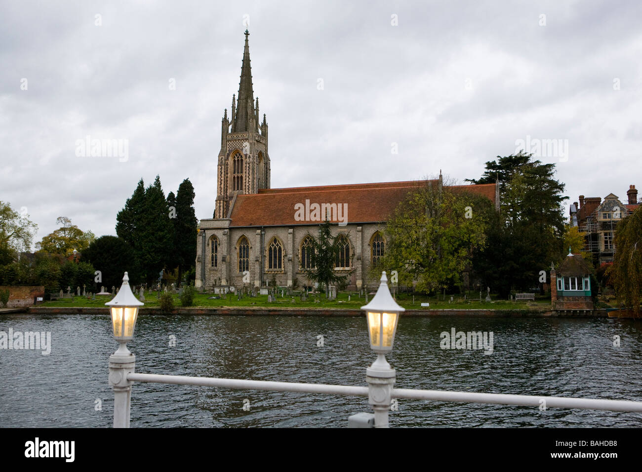 All Saints Church on the River Thames at Marlow Buckinghamshire Stock ...