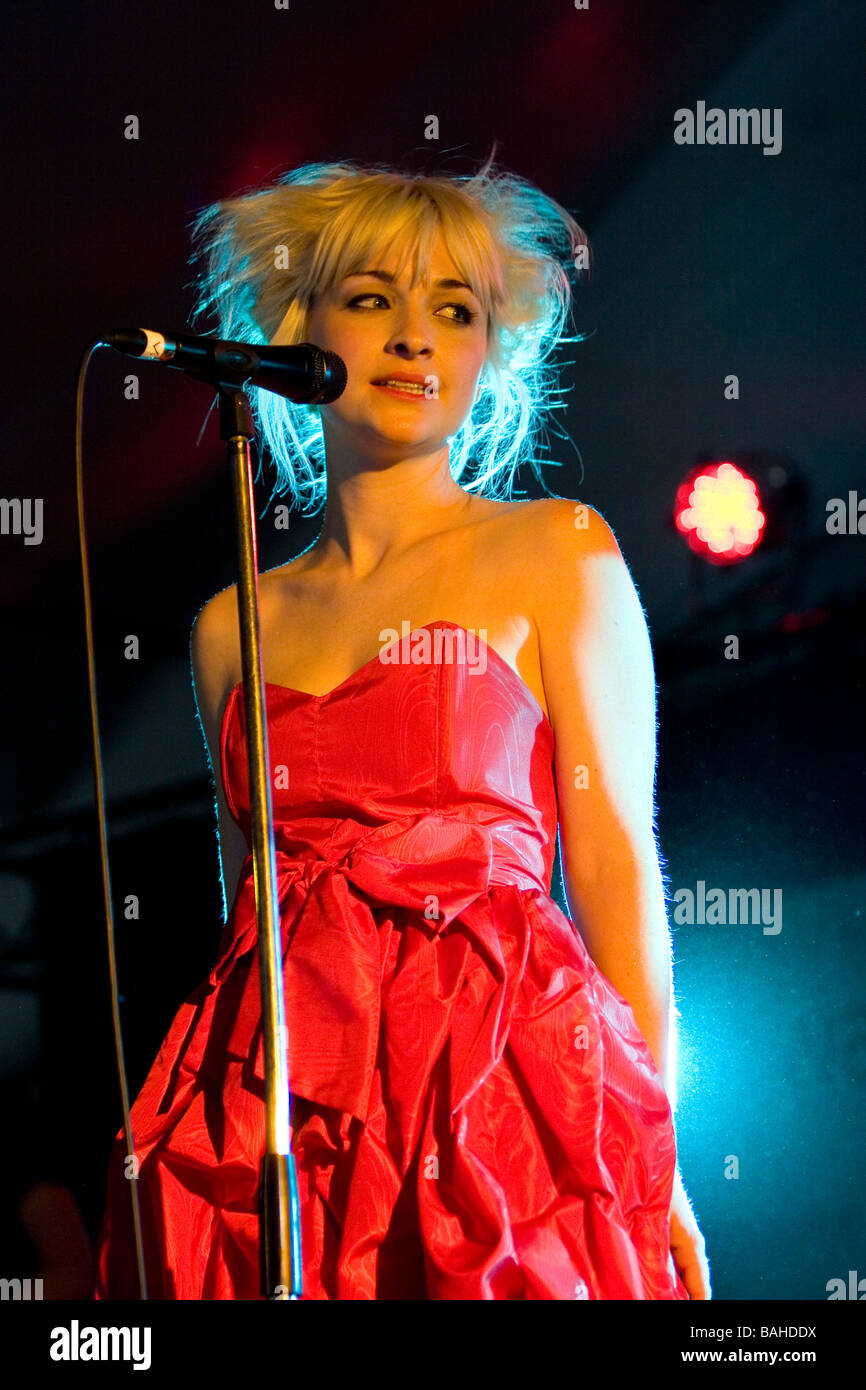Kate Miller Heidke in a red dress Stock Photo - Alamy