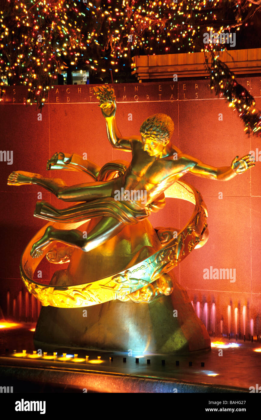 Statue of Prometheus Rockefeller Center New York USA Stock Photo - Alamy