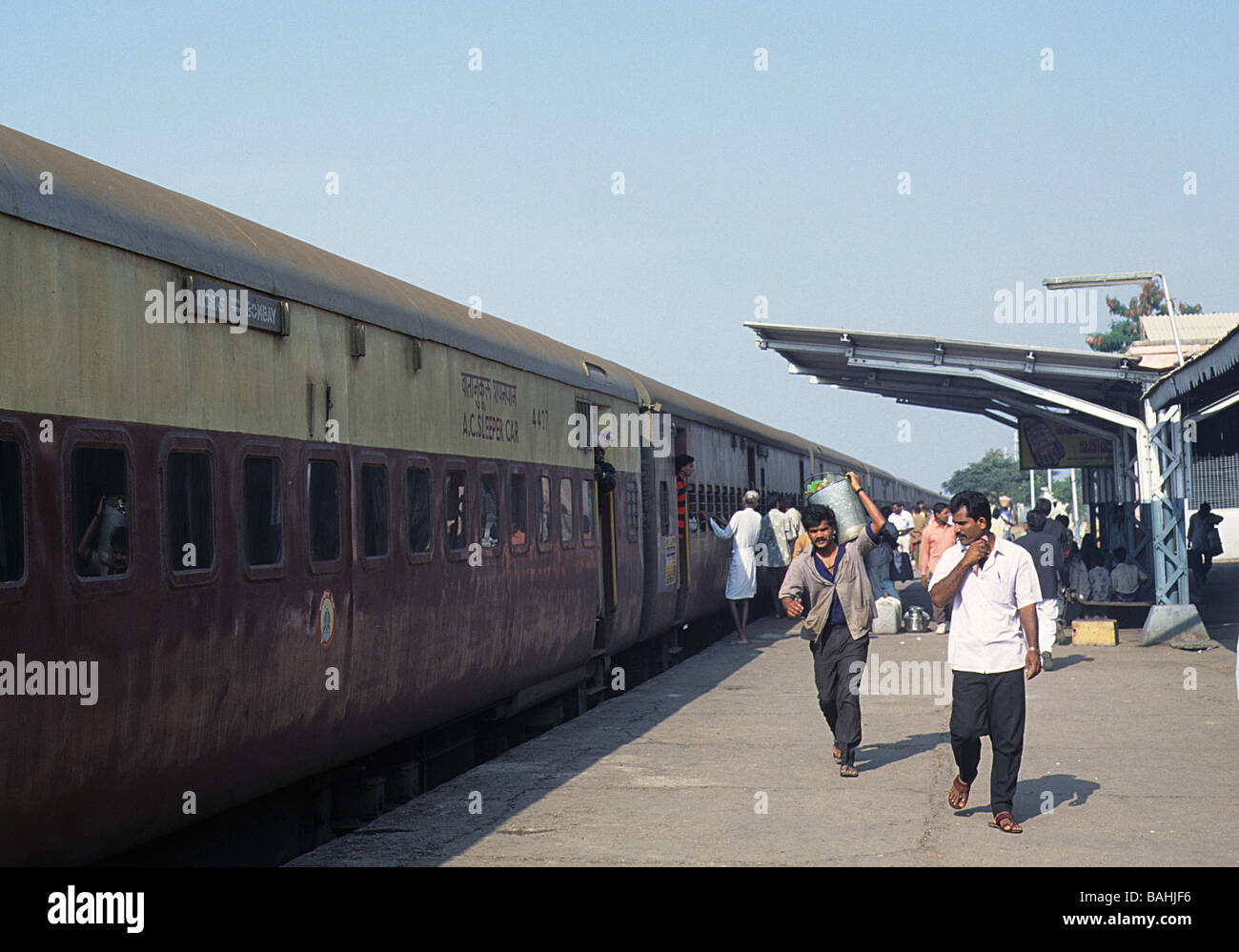 Bombay to madras express train pausing at tadi patri station hi-res ...